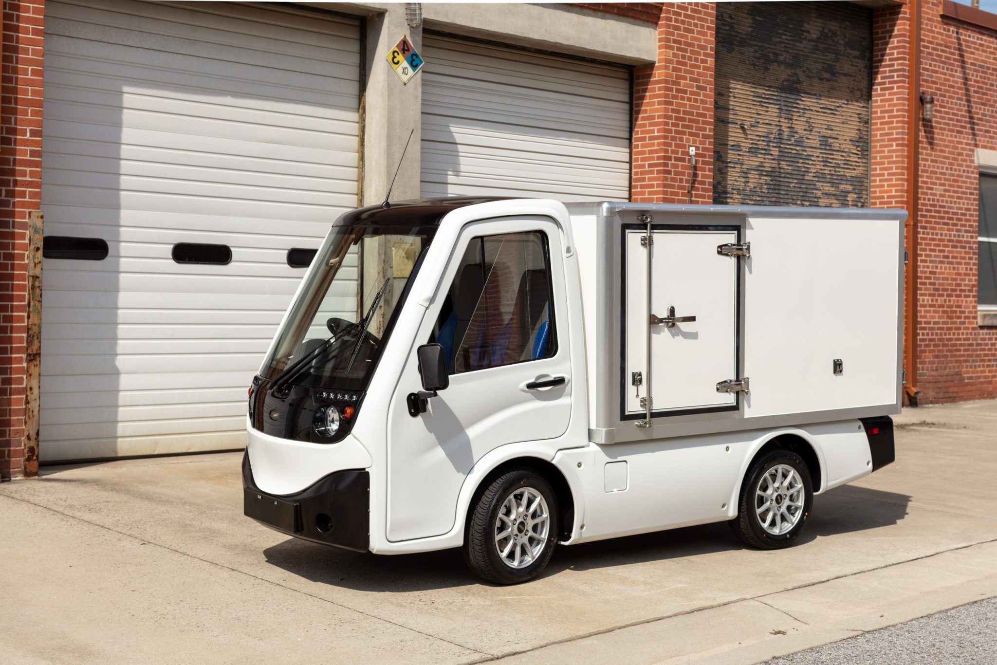 Carryall – Low Speed Utility Vehicle