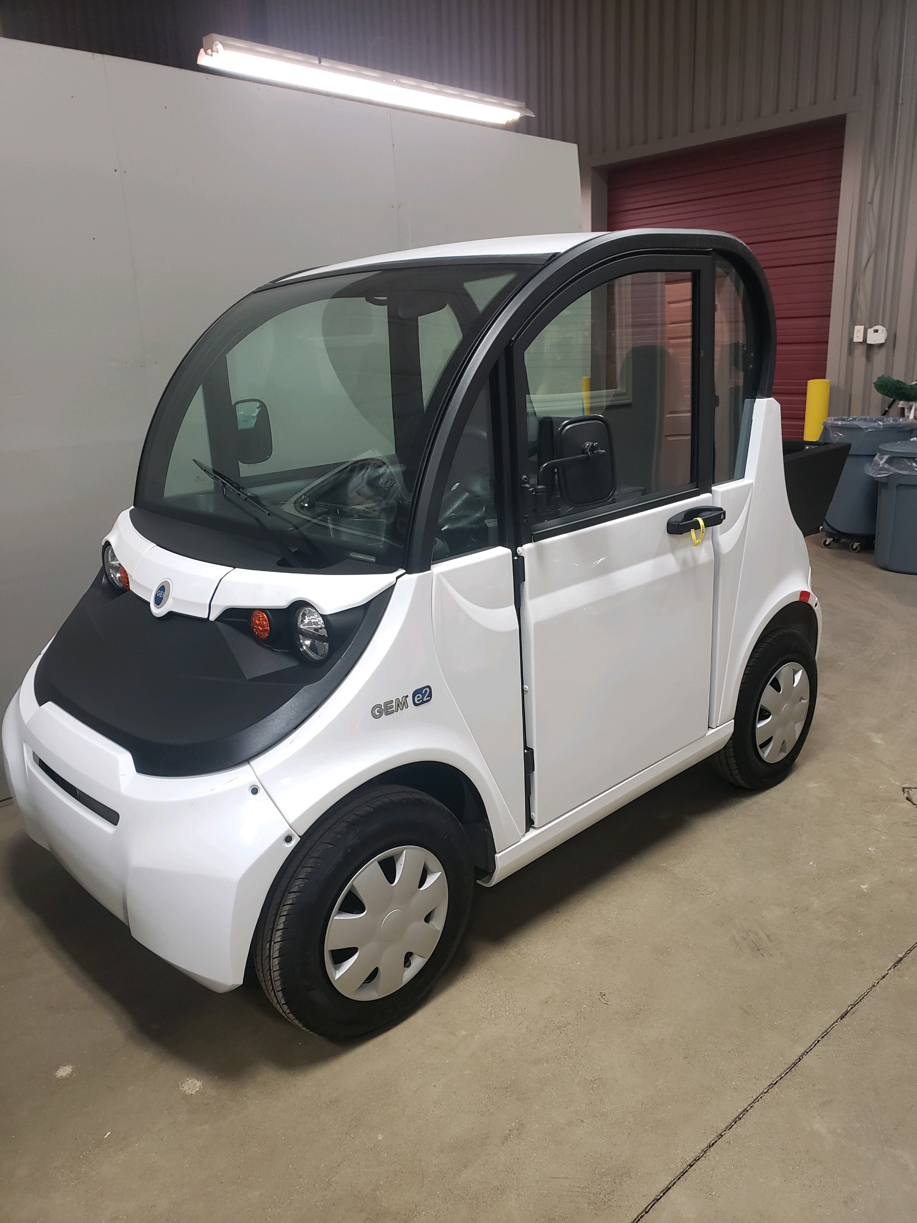 2020 Polaris GEM e2 LSV 2 Passenger Electric | Ohio Golf Cart / Utility ... 2020 Polaris GEM e2 LSV 2 Passenger Electric | Ohio Golf Cart / Utility ...